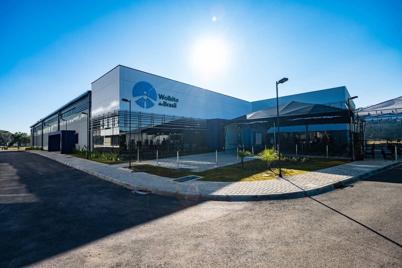 World's Largest Wolbachia Biofactory Opens in Brazil | World Mosquito Program